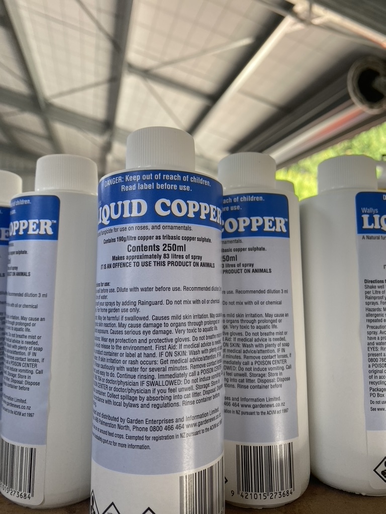 Wallys Liquid Copper 250 ml - Wally's Garden Enterprises Ltd